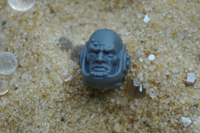 SPACE MARINE TERMINATOR HEAD H - Bits & Kits